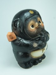 Tanuki statues made in Japan - Tokyo Smart